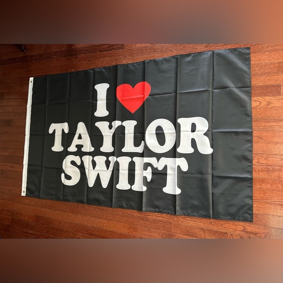 Wall Decor | Taylor Swift Flag 3x5 Ft Black I Love Taylor Banner Wall ...